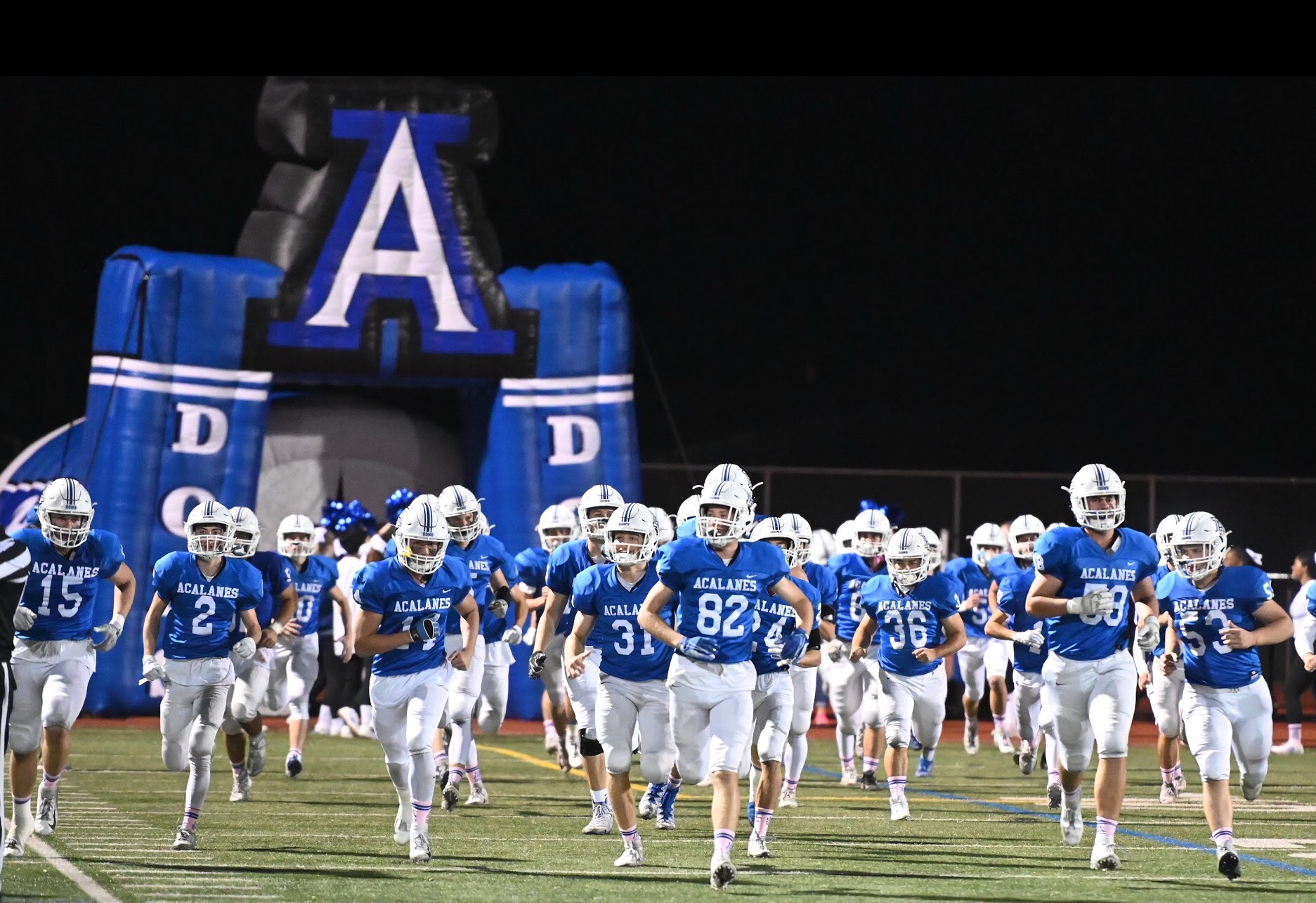 Rolling out the ‘Blue’ Carpet to Welcome the 2020 Frosh Football Dons ...