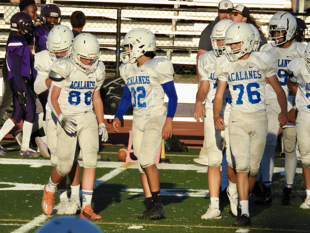 Frosh Football: May the Best Don Win! – Acalanes Boosters