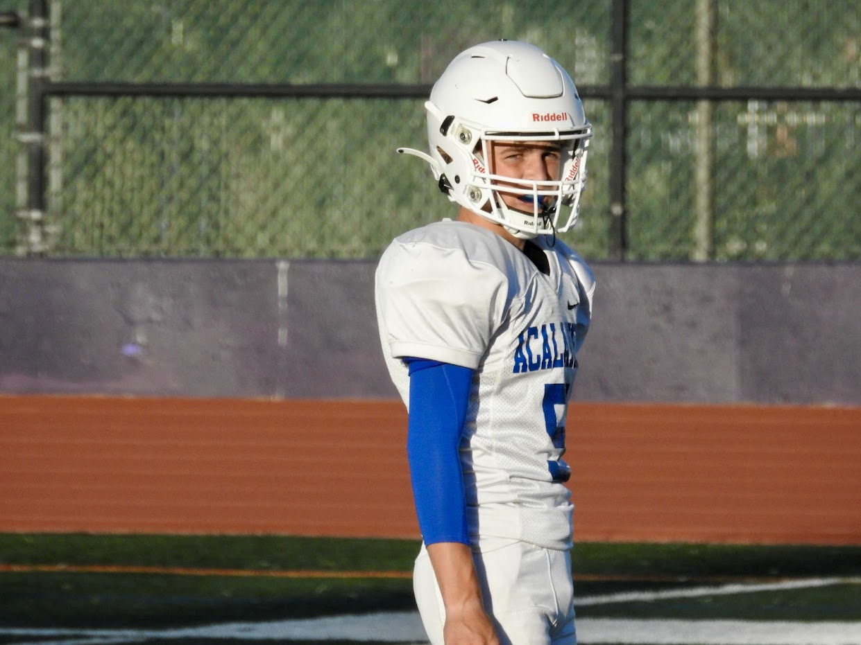 Frosh Football: May the Best Don Win! – Acalanes Boosters