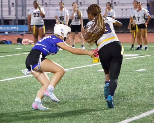 Girls Varsity Flag Football: Dons Tame the Wolves. Reach Halfway Point ...